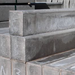 125 x 150 x 915mm Bullnosed Crossing Kerb